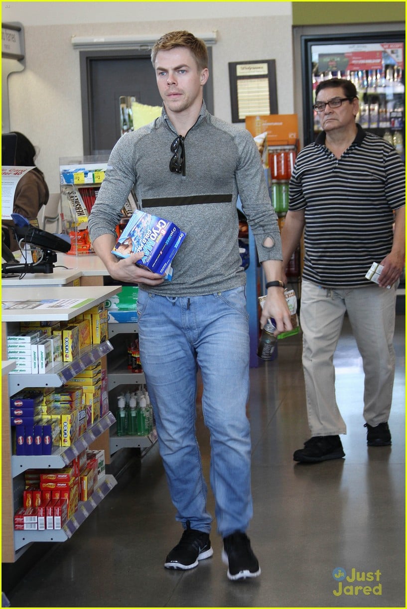 Derek Hough: Amy Purdy Has New 'Dancing' Legs! | Photo 657780 - Photo ...