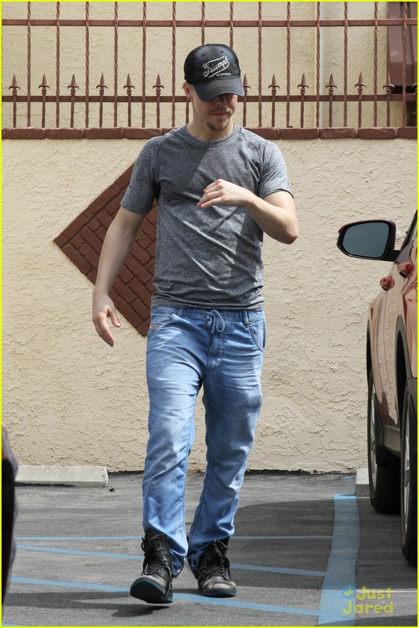 Derek Hough Boasts Swing with Amy Purdy for 'DWTS': 'We're Doing Lifts ...