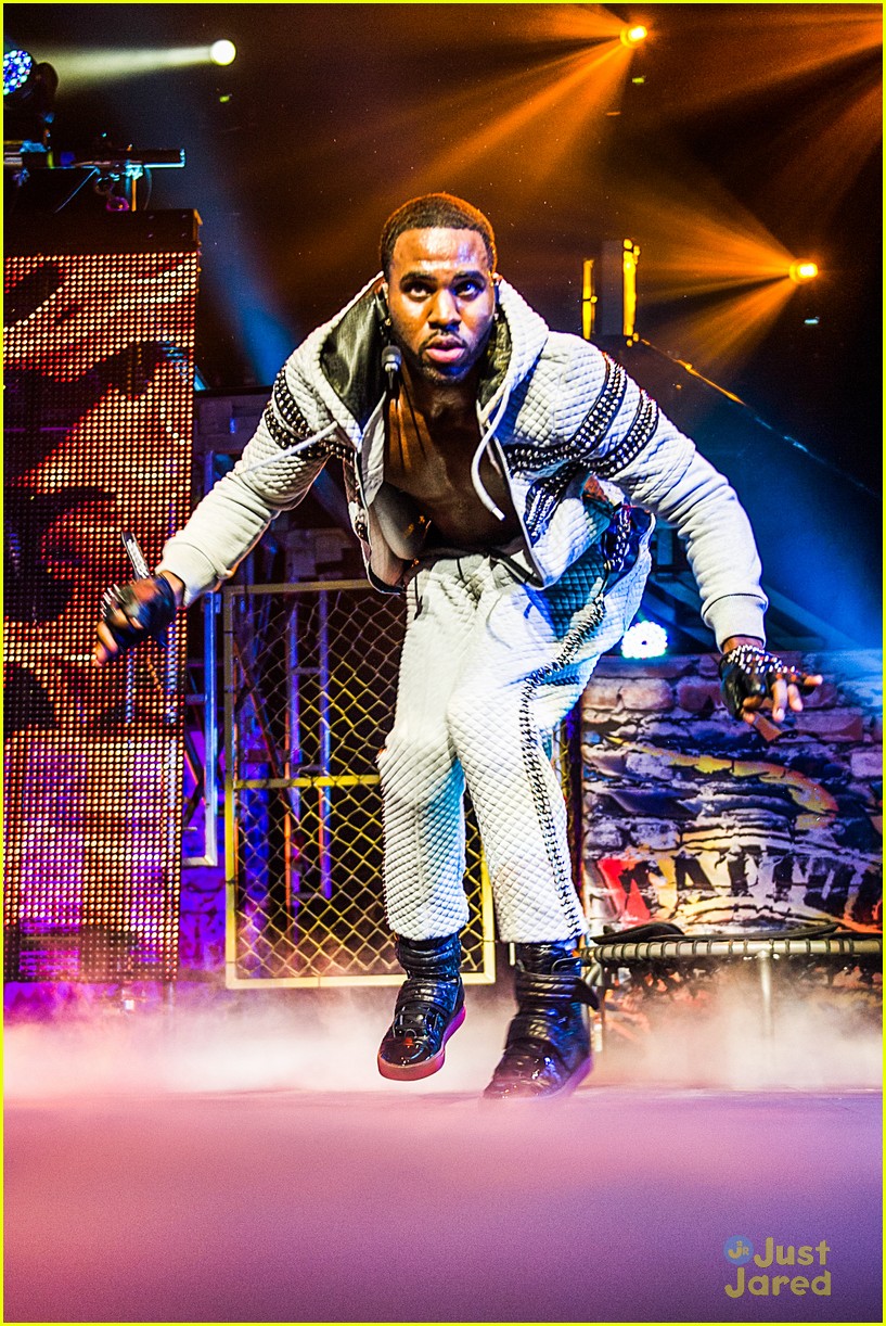 Full Sized Photo of jason derulo does it for fans08 | Jason Derulo Does ...