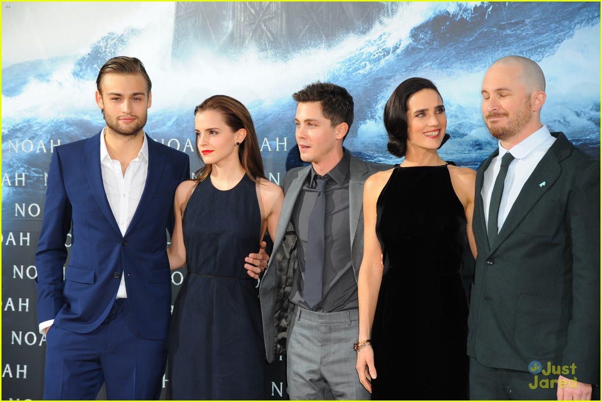 Logan Lerman & Douglas Booth Both Look Dapper at German 'Noah' Premiere ...