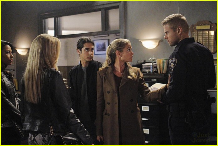 What's Happening on Tonight's 'Twisted'? | Photo 656244 - Photo Gallery ...