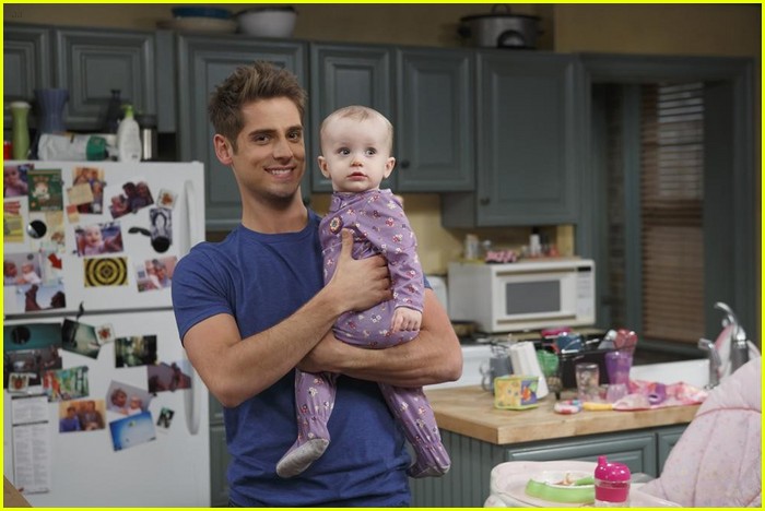 Danny & Riley Go To Prom on 'Baby Daddy'! | Photo 666549 - Photo ...