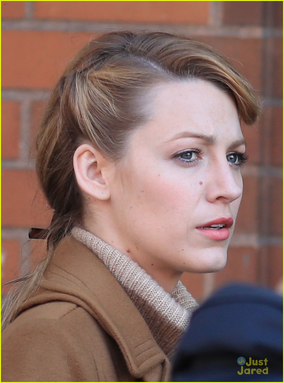 Blake Lively Back Filming 'The Age Of Adaline' After Set Injury | Photo ...