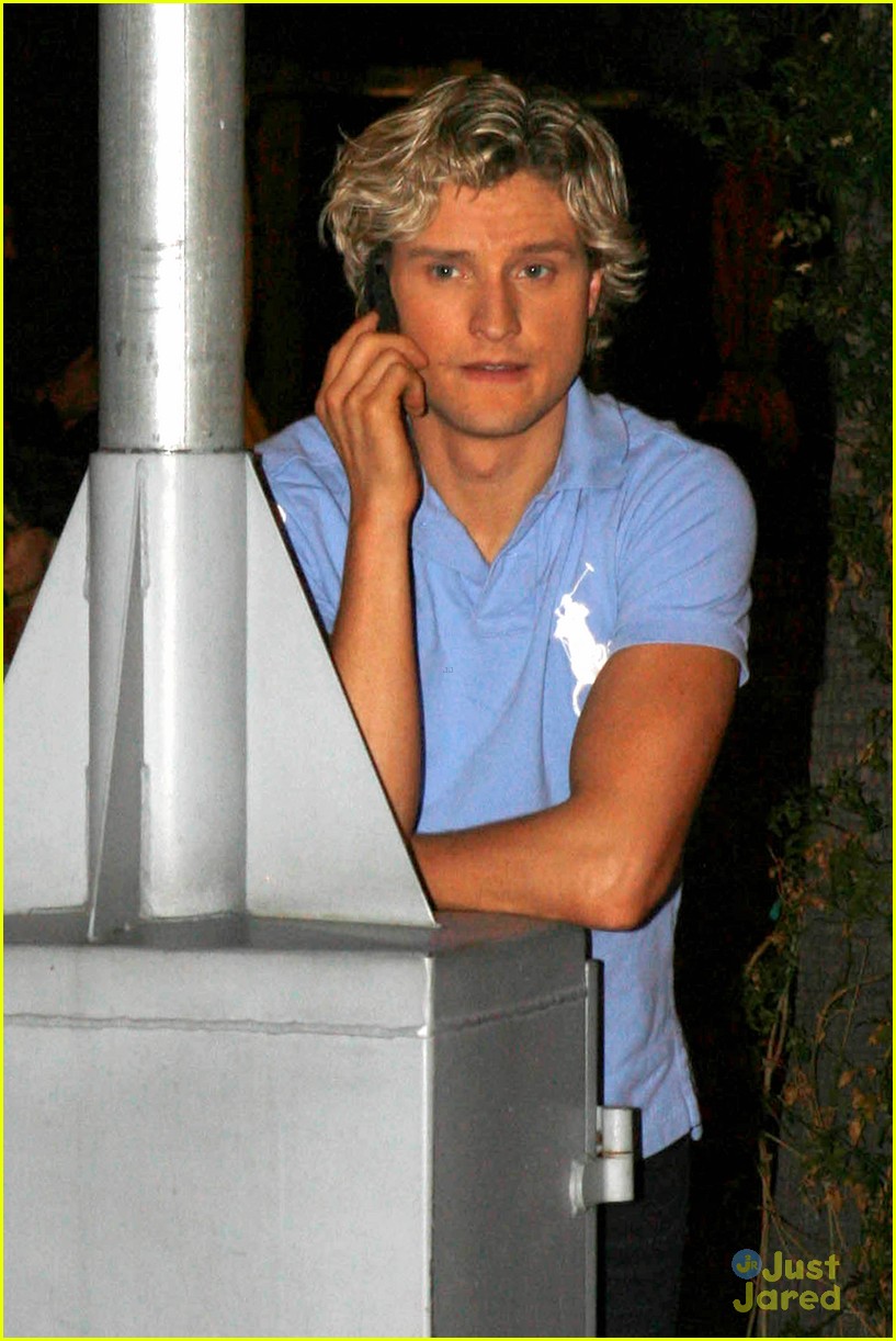 Charlie White & Sharna Burgess' 'DWTS' Paso Doble: Olé! | Photo 669589 ...