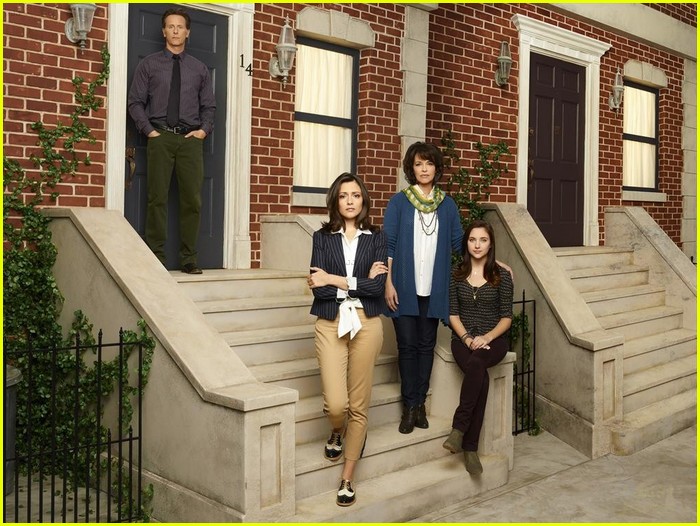 Italia Ricci: New 'Chasing Life' Poster & Promos! | Photo 663698 ...