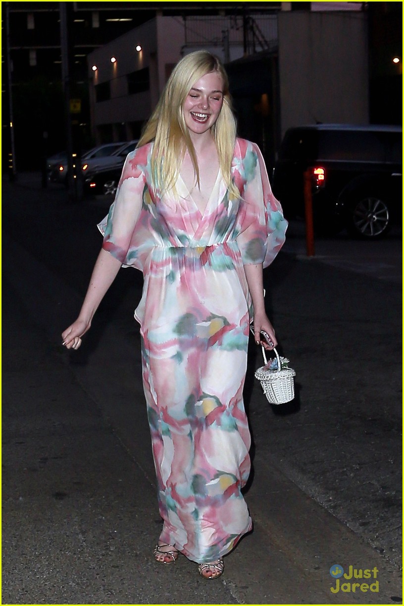 Elle Fanning: 'Sleeping Beauty Is My Favorite Princess' | Photo 662015 ...