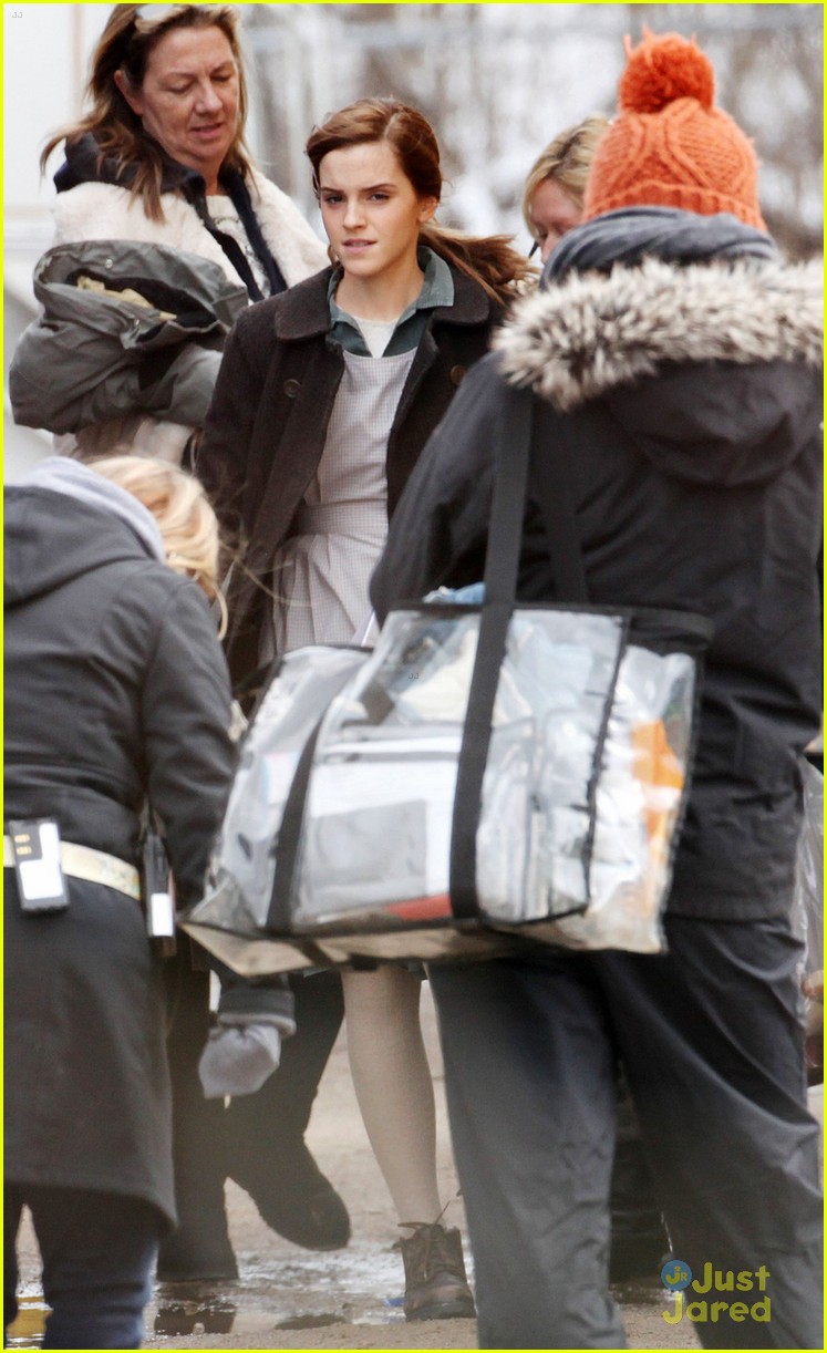 Emma Watson Celebrates 24th Birthday on 'Regression' Set | Photo 664082 ...