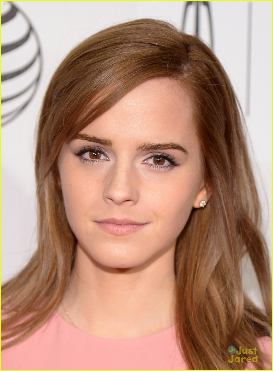 Emma Watson Joins Roberto Aguire On The 'Boulevard' at Tribeca 2014 ...
