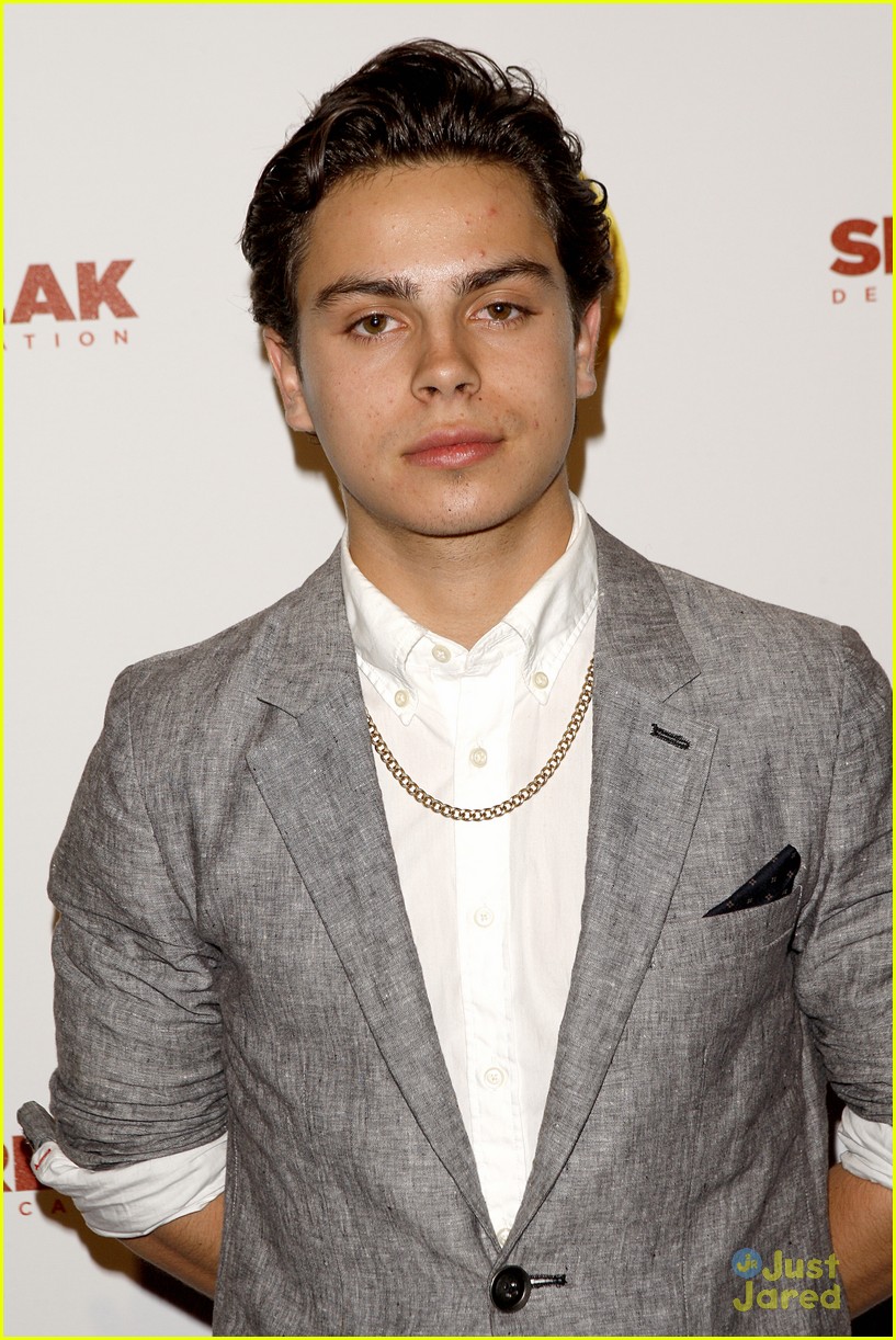 Jake T. Austin & Greer Grammer Get Colorful at City Year Los Angeles ...