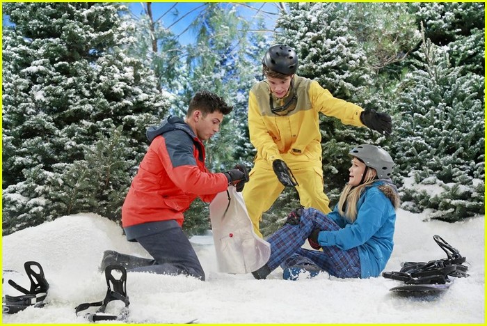 Olivia Holt is Having Big Snow Issues on 'I Didn't Do It' This Weekend ...