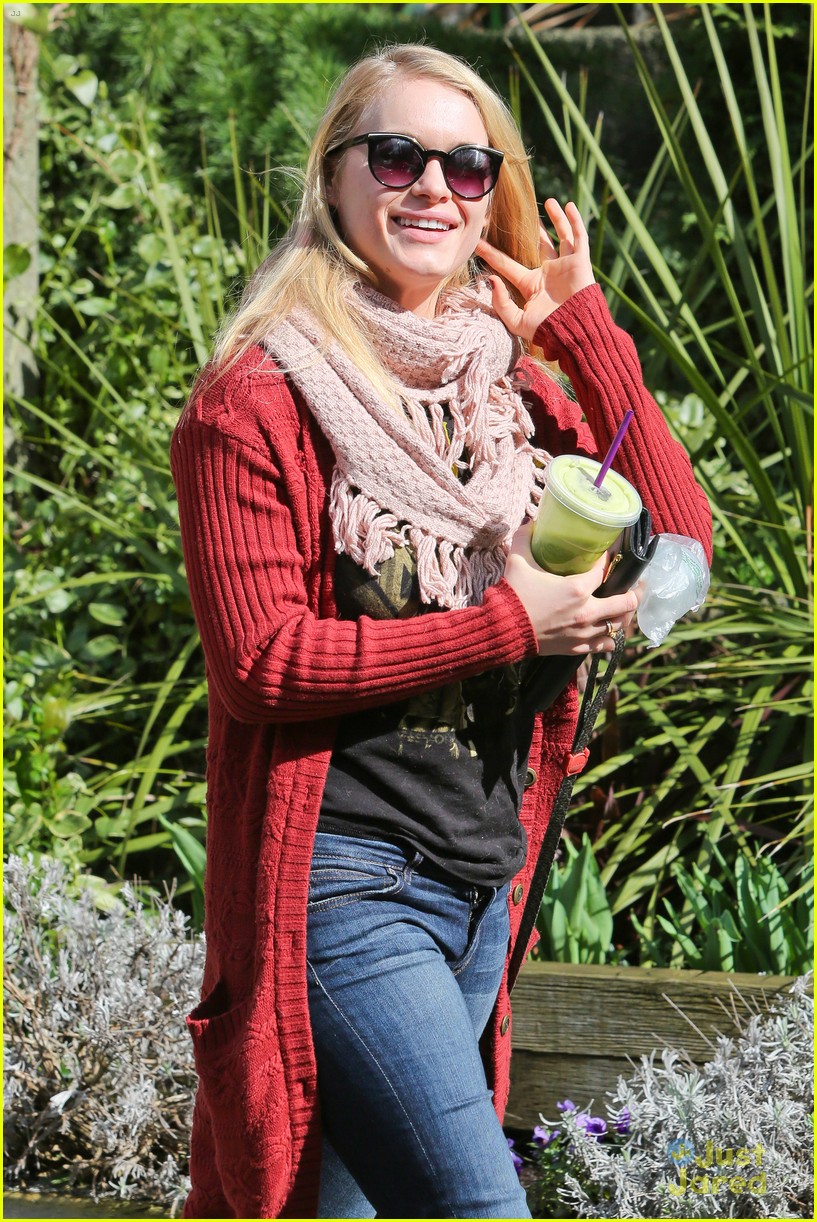 Leven Rambin Walks Her Pup Before Late-Night 'Tomorrow People' Shoot ...