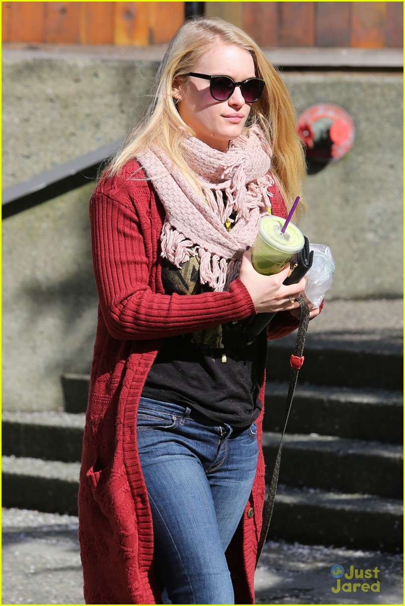 Leven Rambin Walks Her Pup Before Late-Night 'Tomorrow People' Shoot ...