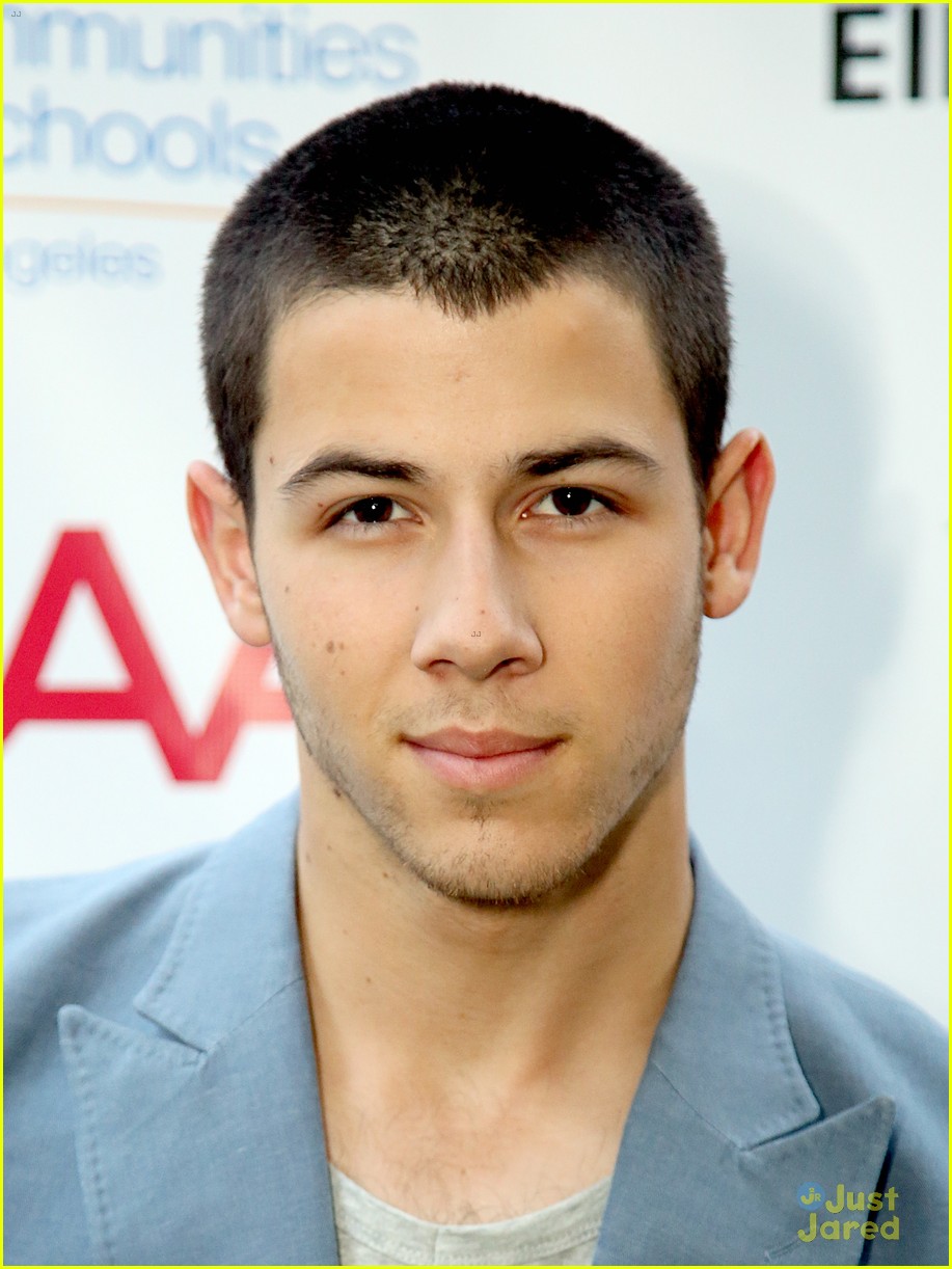 Nick Jonas Wears a Baby Blue Blazer Better Than Anyone Else Ever ...