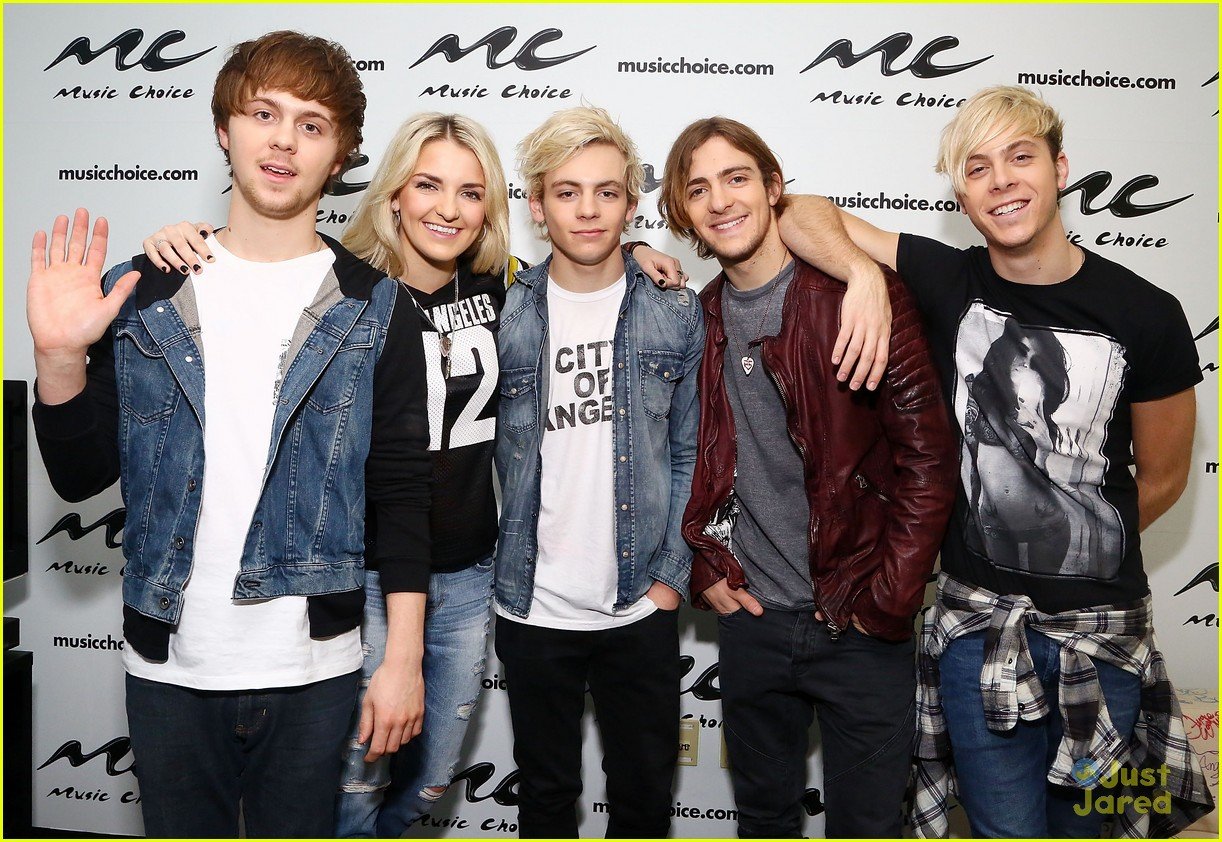 R5 Gets Silly and Answers Some Fan Questions! | Photo 669154 - Photo ...