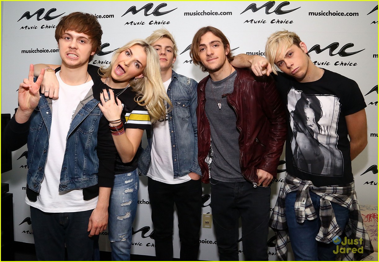 R5 Gets Silly and Answers Some Fan Questions! | Photo 669157 - Photo ...