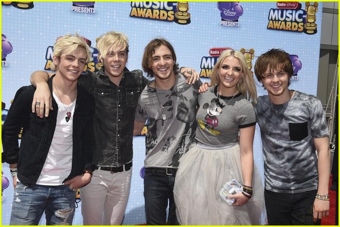 R5 Win Best Band at Radio Disney Music Awards 2014! | Photo 668299 ...