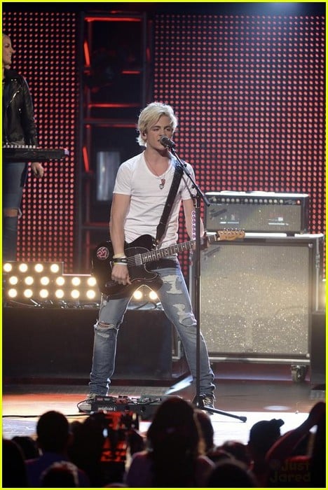 R5 Win Best Band at Radio Disney Music Awards 2014! | Photo 668301 ...
