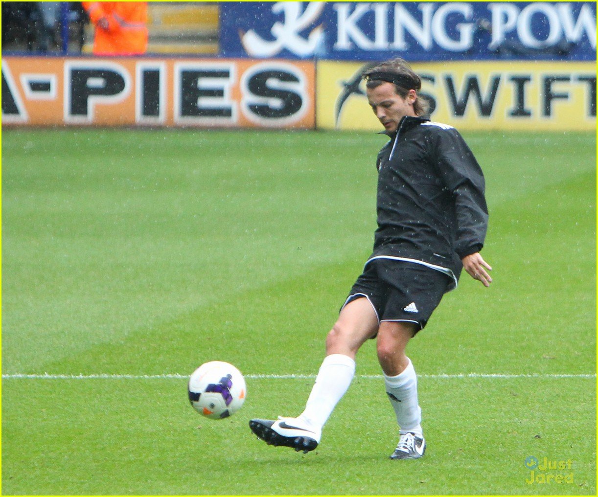 One Direction Shows Off Major Skills in Charity Soccer Game for Irish ...
