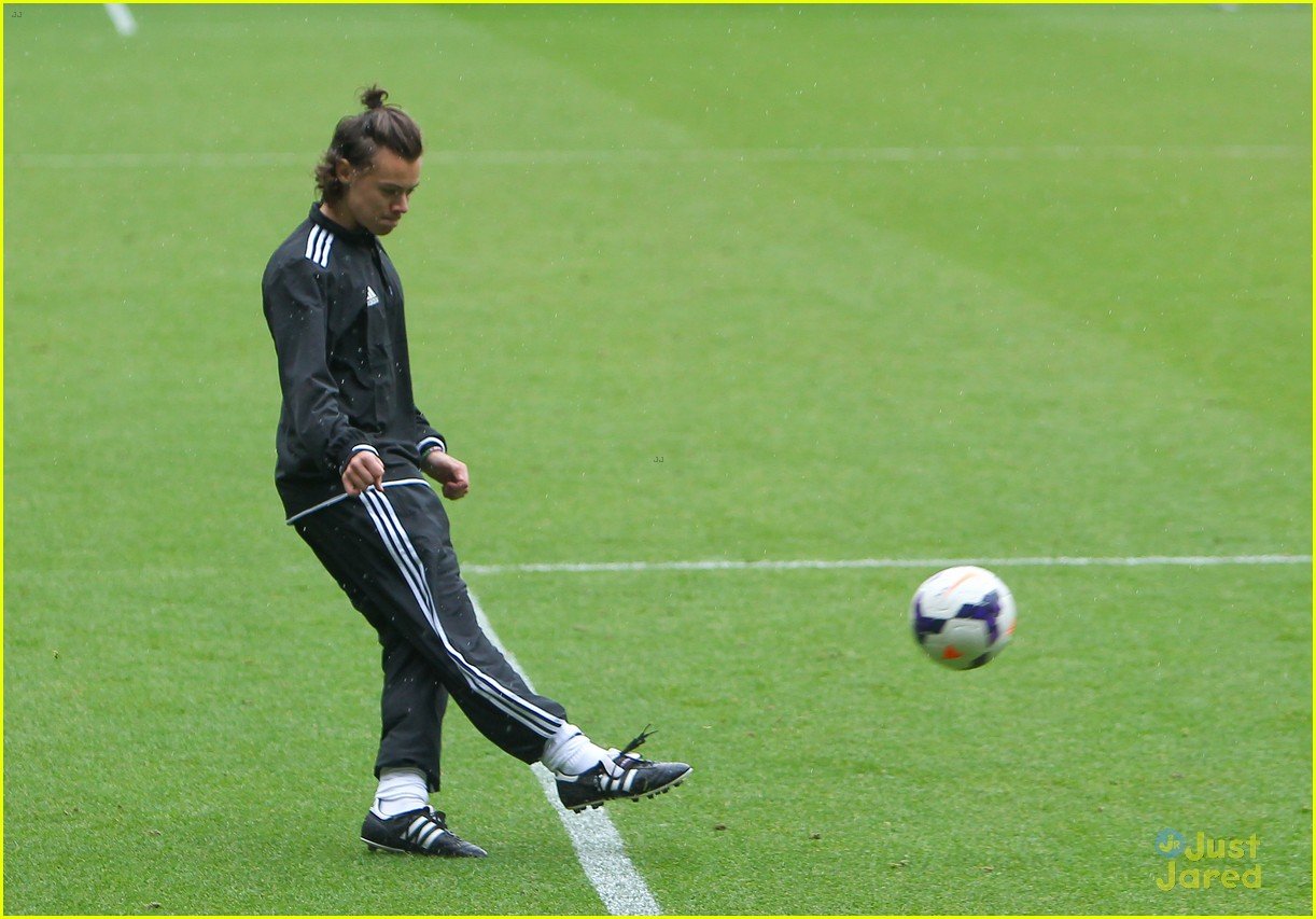 One Direction Shows Off Major Skills in Charity Soccer Game for Irish ...