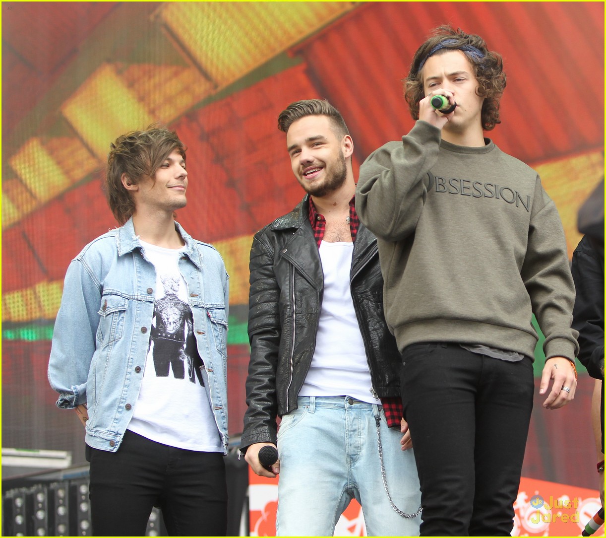 One Direction Turn Up BBC Radio 1's Big Weekend - See All The Pics ...