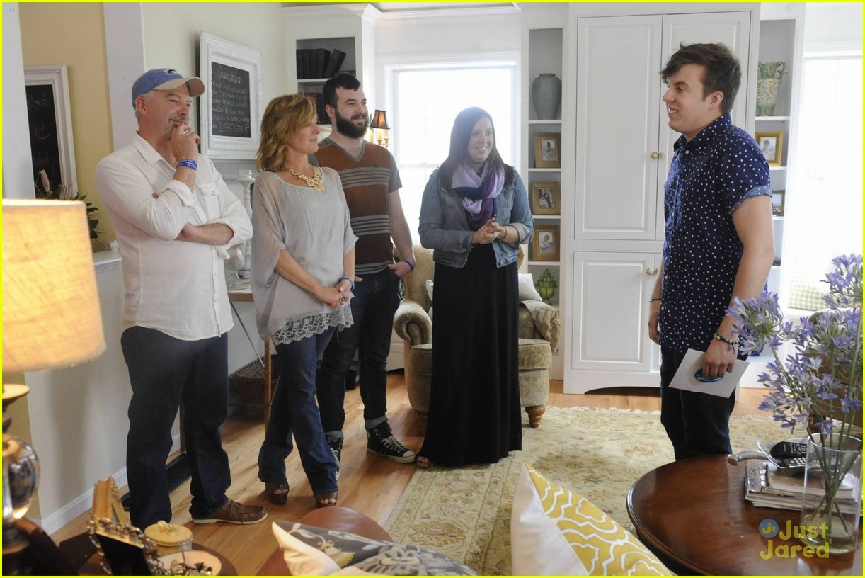 American Idol's Alex Preston Gives Mount Vernon Town Hall Concert ...