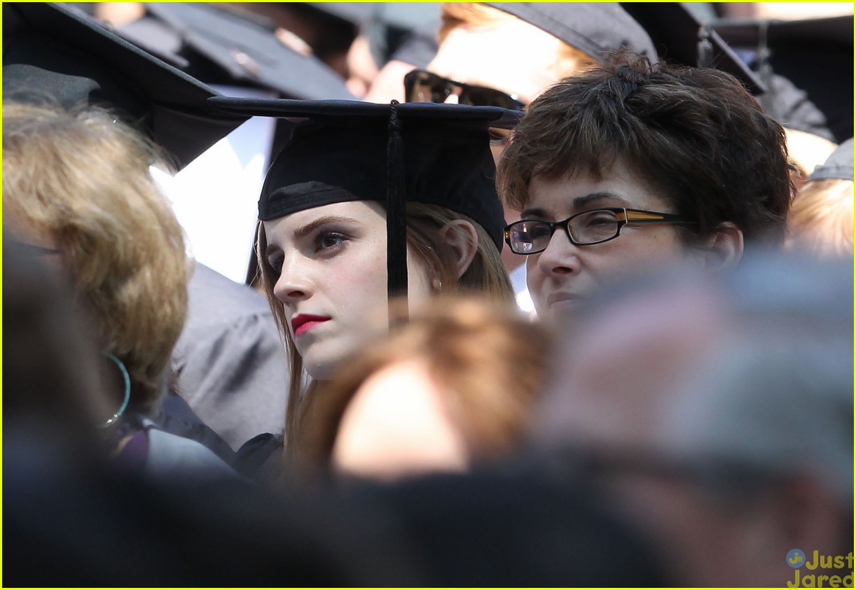 Emma Watson Graduates From Brown University - See the Pics Here ...