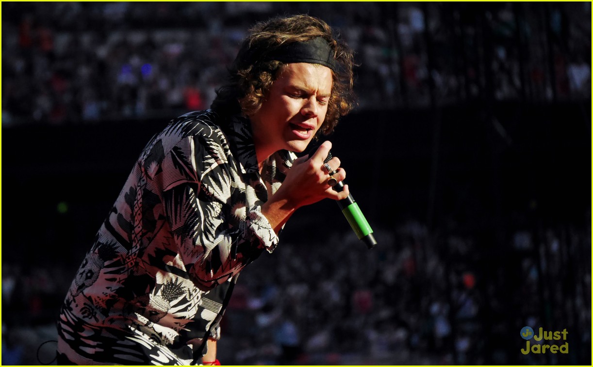 One Direction Announces New Summer Fragrance 'You & I' (Video) | Photo ...