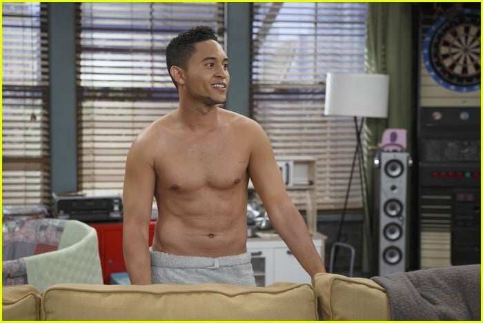The 'Baby Daddy' Summer Finale Pics Are Out & JJJ Is Dying - They're ...