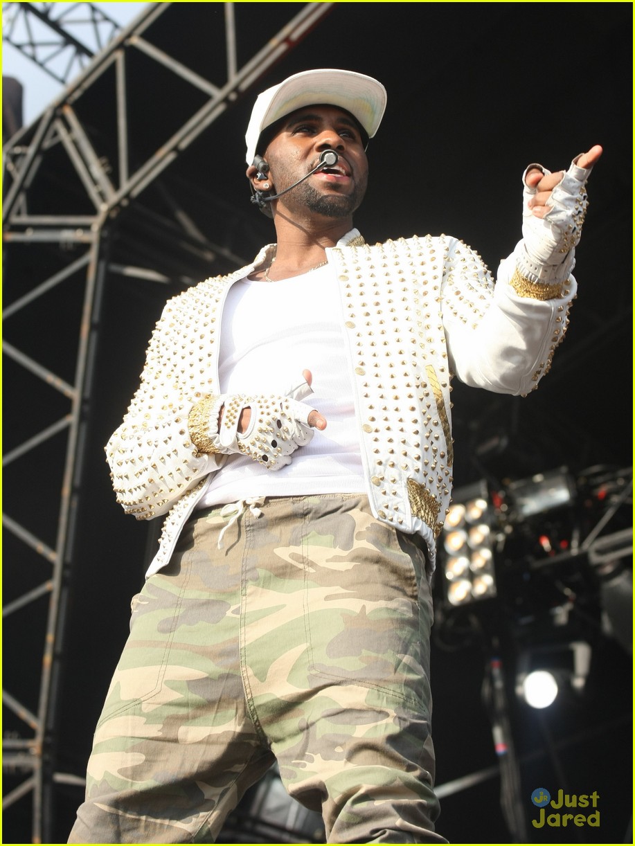 Jason Derulo Shows Off His 'Wiggle' at South West Live! | Photo 690623 ...