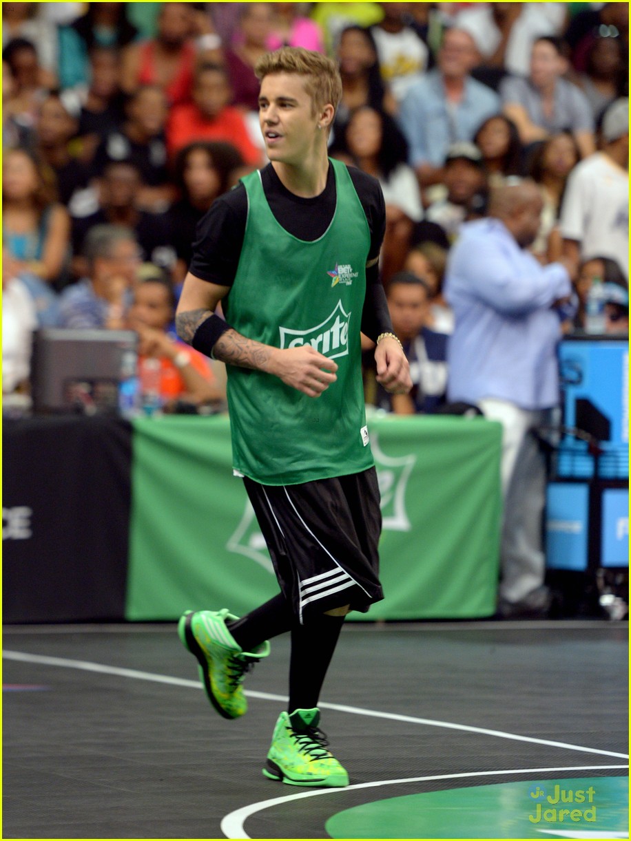 Justin Bieber Reverse Yams It at Sprite's Celeb Basketball Game ...