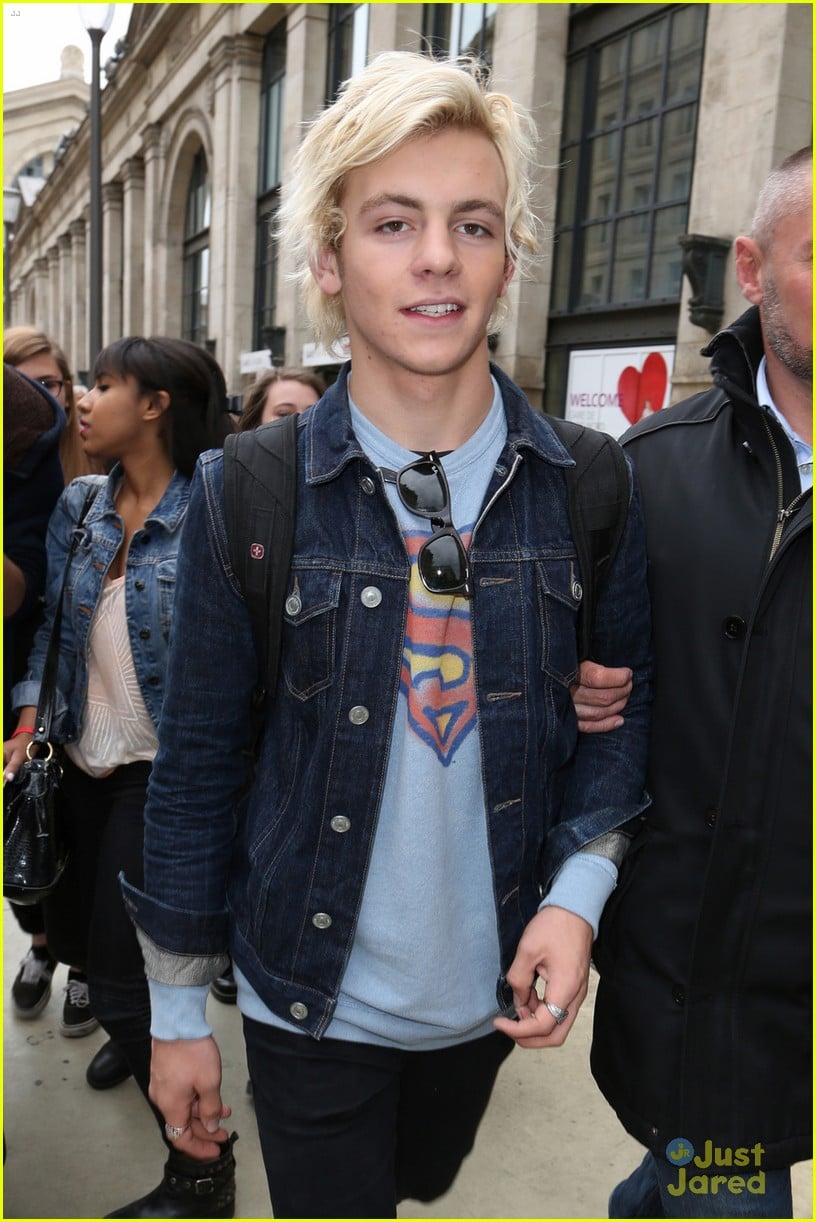 Ross Lynch Brings R5's 'Louder Tour' to Paris! | Photo 686467 - Photo ...