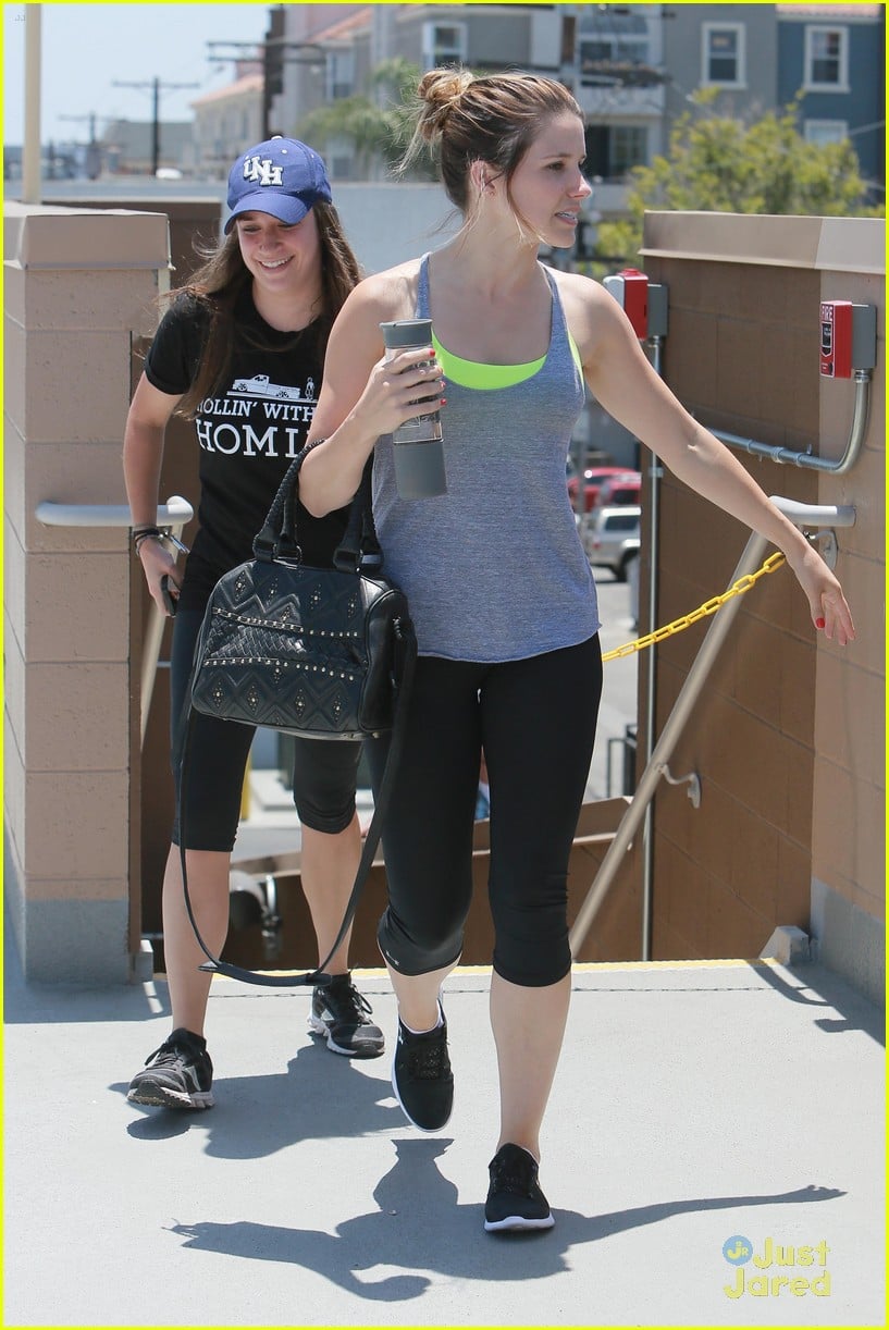 Sophia Bush Says Hello To Yoga As Chalkboard Mag's Guest Editor | Photo ...