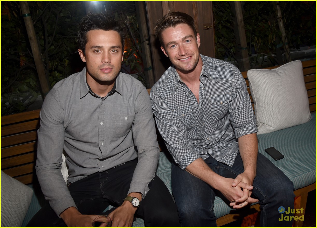 'One Tree Hill' Alums Stephen Colletti & Robert Buckley Reunite at Take ...
