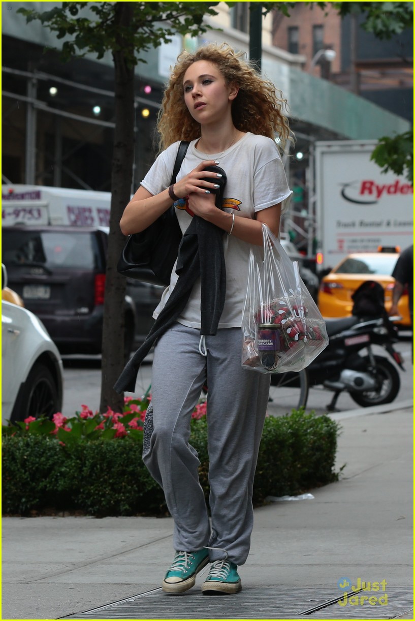 Juno Temple Makes 'Rock 'N Roll' Music in New York City | Photo 687771 ...