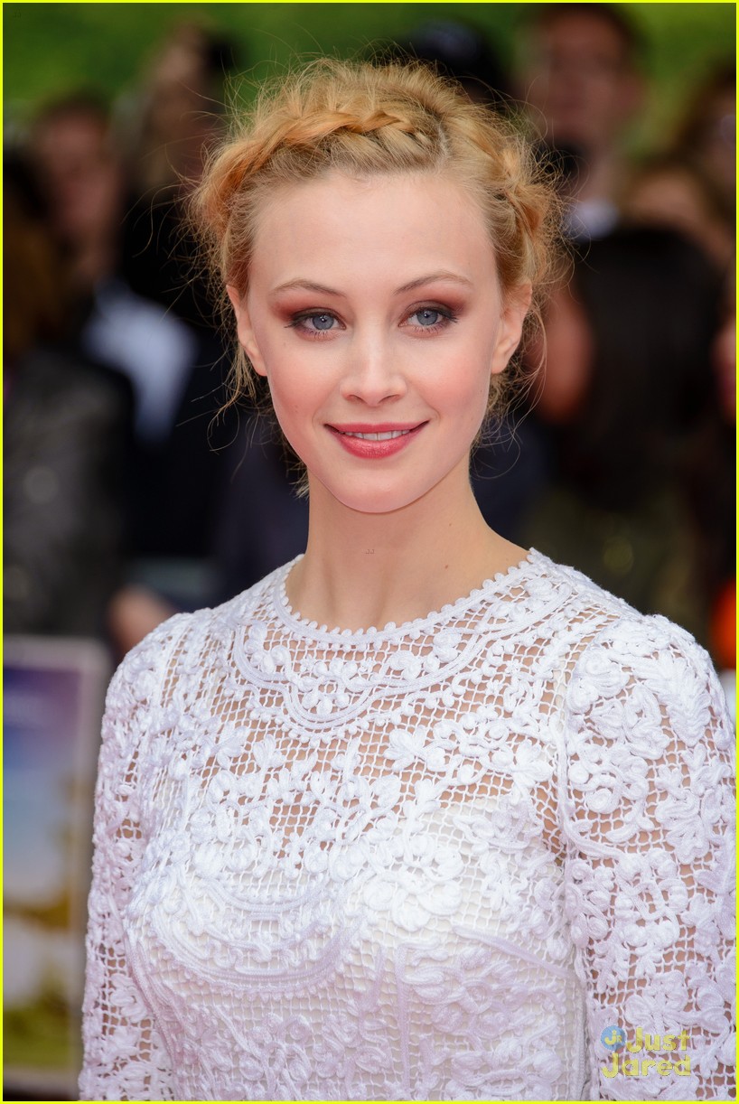 Tom Felton & Sarah Gadon Premiere 'Belle' in Great Britain | Photo ...