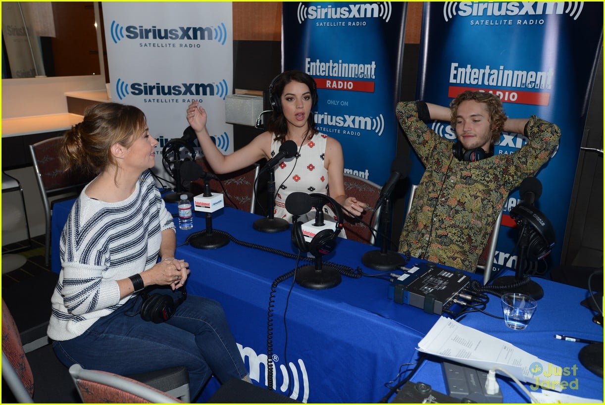 'The Giver' Stars Cameron Monaghan & Odeya Rush Head To 'Sin City' Game ...