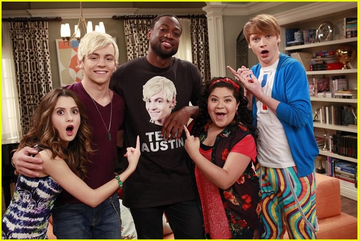 Who Knew Basketball Player Dwyane Wade Was A Huge Austin Moon Fan ...