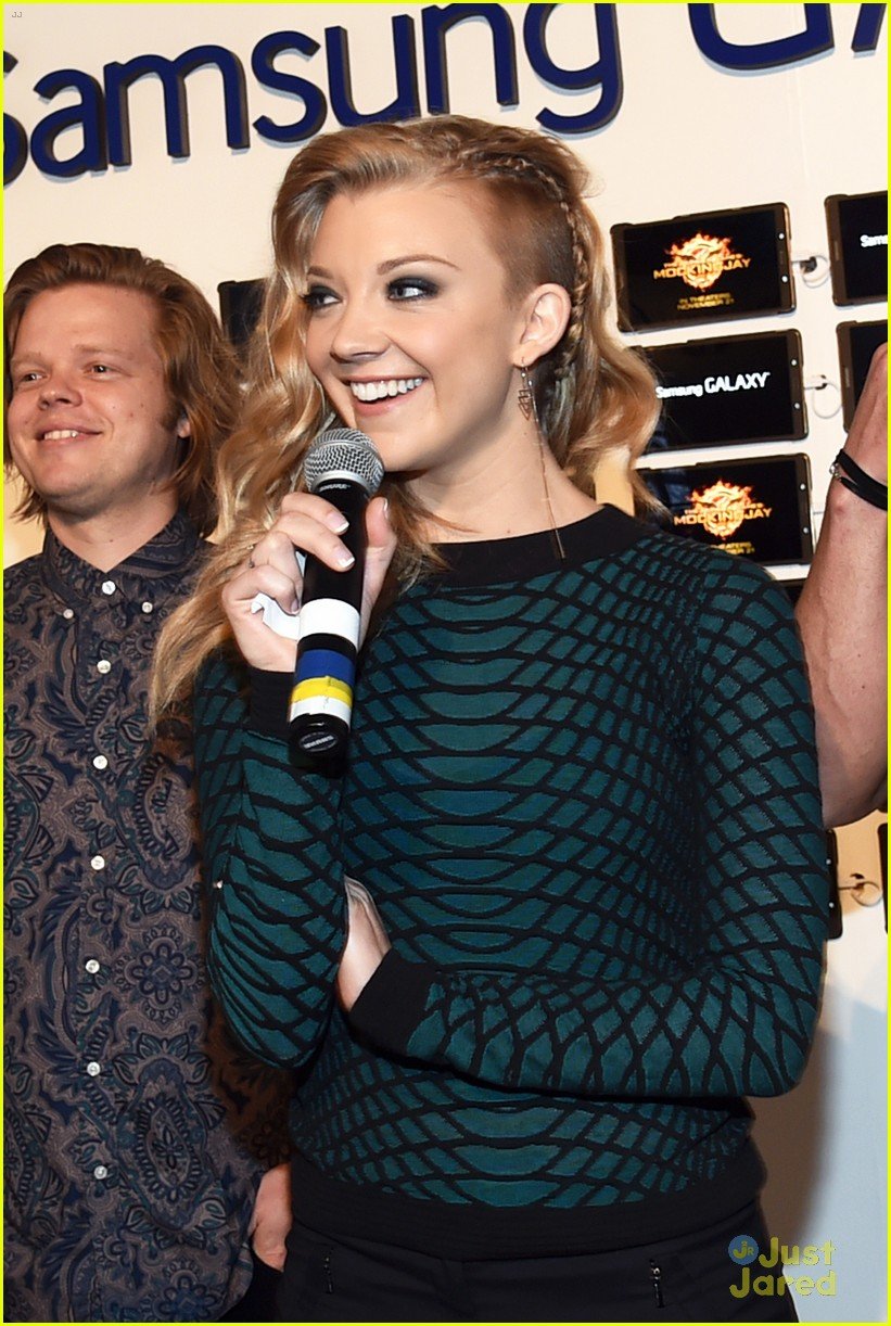 'Hunger Games: Mockingjay' Cast Members Take Over Comic-Con! | Photo ...