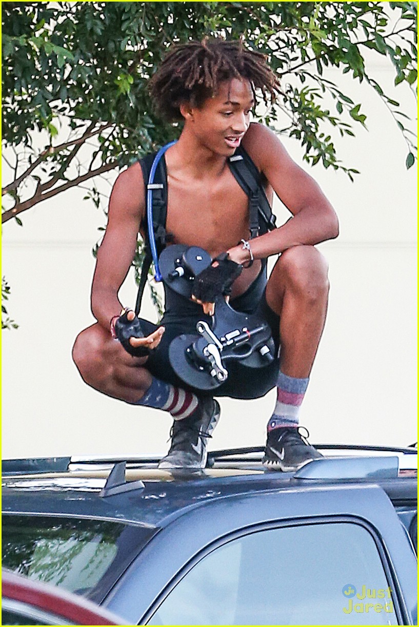 Jaden & Willow Smith Smith Bike on Different Coasts! | Photo 696089 - Photo Gallery | Just Jared Jr.
