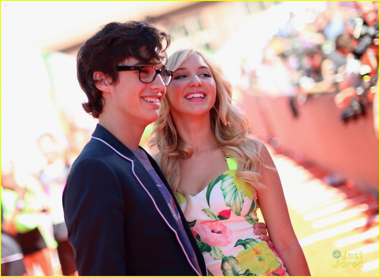 Audrey Whitby & Joey Bragg Keep Up The Cuteness at Kids' Choice Sports ...