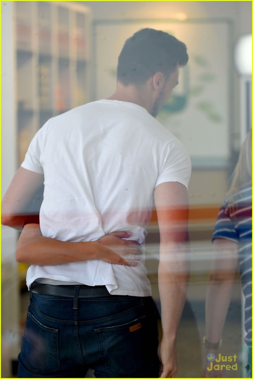 Lea Michele & Boyfriend Matthew Paetz Take NYC By Storm After Italian ...