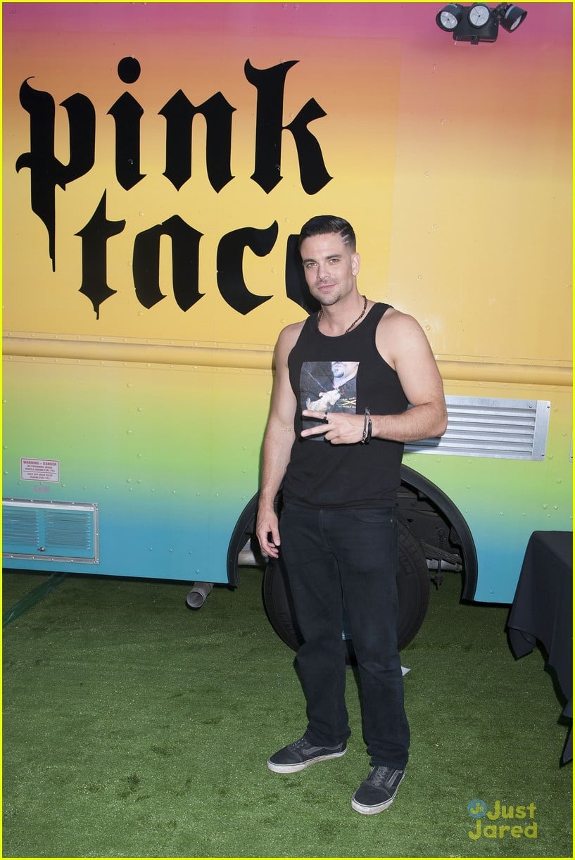 Chord Overstreet Beards Up For JJ Summer Fiesta Party! | Photo 695041 ...