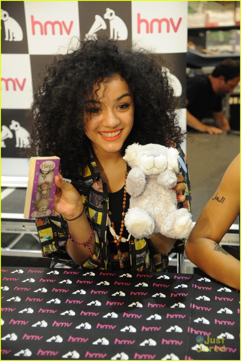 Neon Jungle Drop Debut Album & Have HMV Signing Party To Celebrate ...