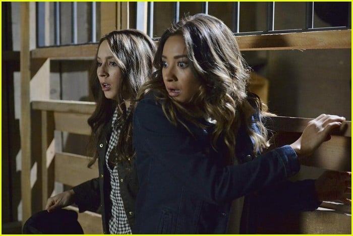 Full Sized Photo of pretty little liars anatomy haleb kiss stills 17 ...