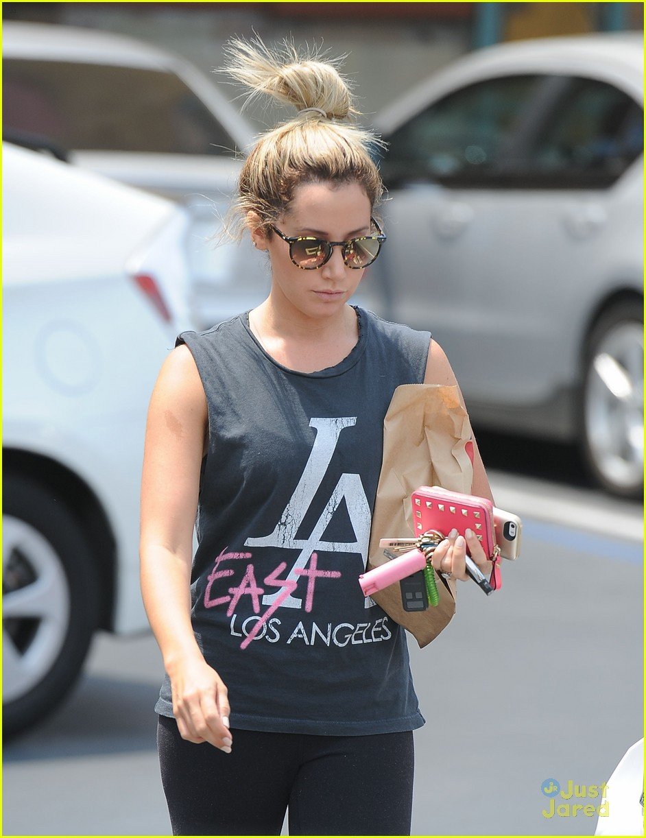 Ashley Tisdale Makes A Rite Aid Run | Photo 700821 - Photo Gallery ...