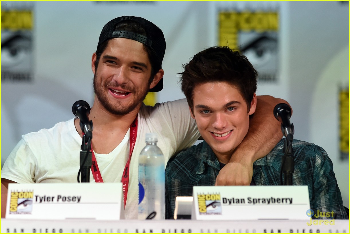 Tyler Posey & Dylan O'Brien Reuniting At Comic-Con 2014 Is The Best ...