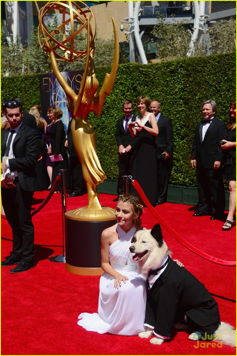 The 'Dog with a Blog' Cast Gets All Dressed for the Creative Emmys ...