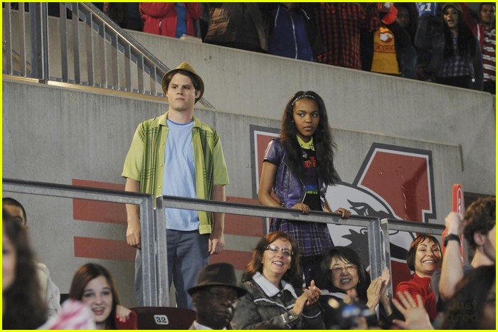 Full Sized Photo of naveah popular how build better boy stills 10 ...