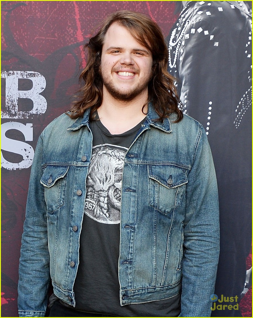 Caleb Johnson: Music is My Religion | Photo 706782 - Photo Gallery ...