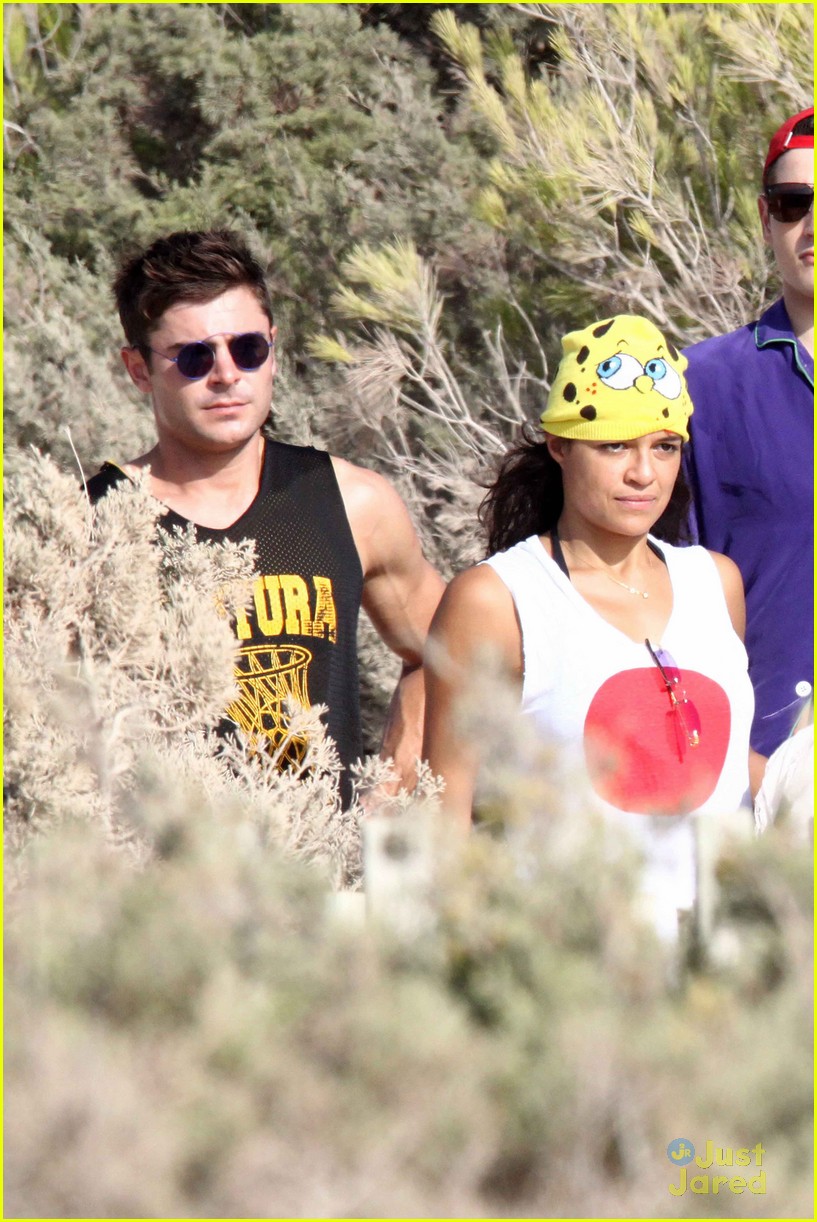 Zac Efron & Michelle Rodriguez Continue Their Summer Romance in Ibiza ...
